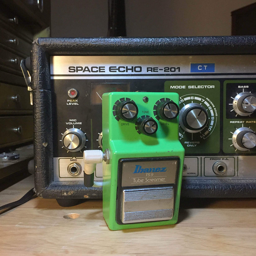 Vintage Guitar Effects Rig for today: Fender - Ibanez - Roland - Gibso ...