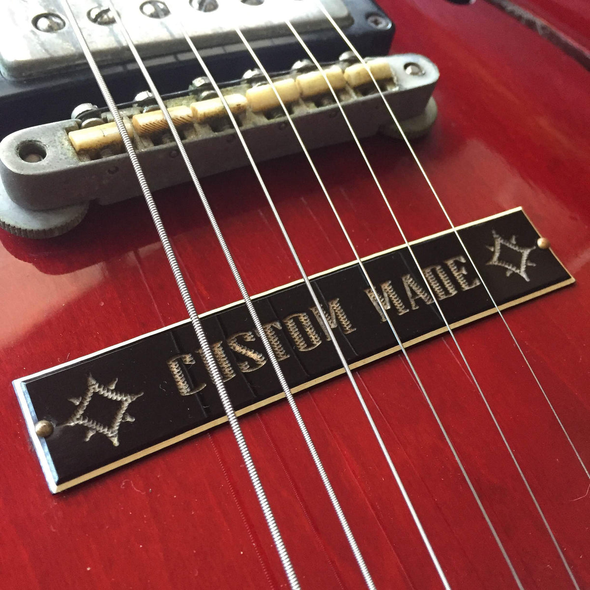 "CUSTOM MADE" Plaque On Vintage Gibson ES-335tdc – True Vintage Guitar