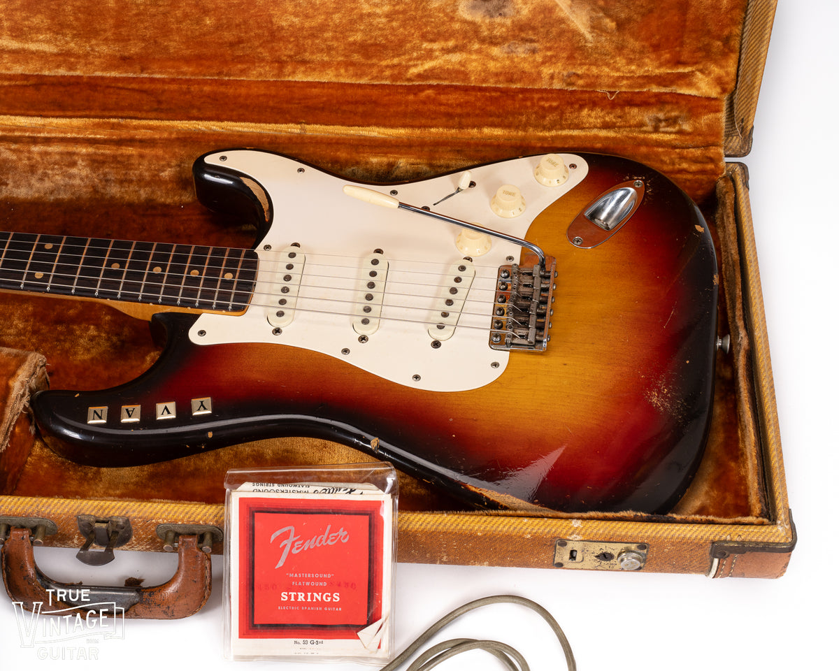 1959 Fender Stratocaster Sunburst – True Vintage Guitar