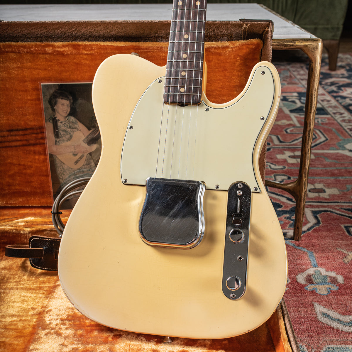 Fender Esquire 1960 Blond Nitrate Pickguard – True Vintage Guitar