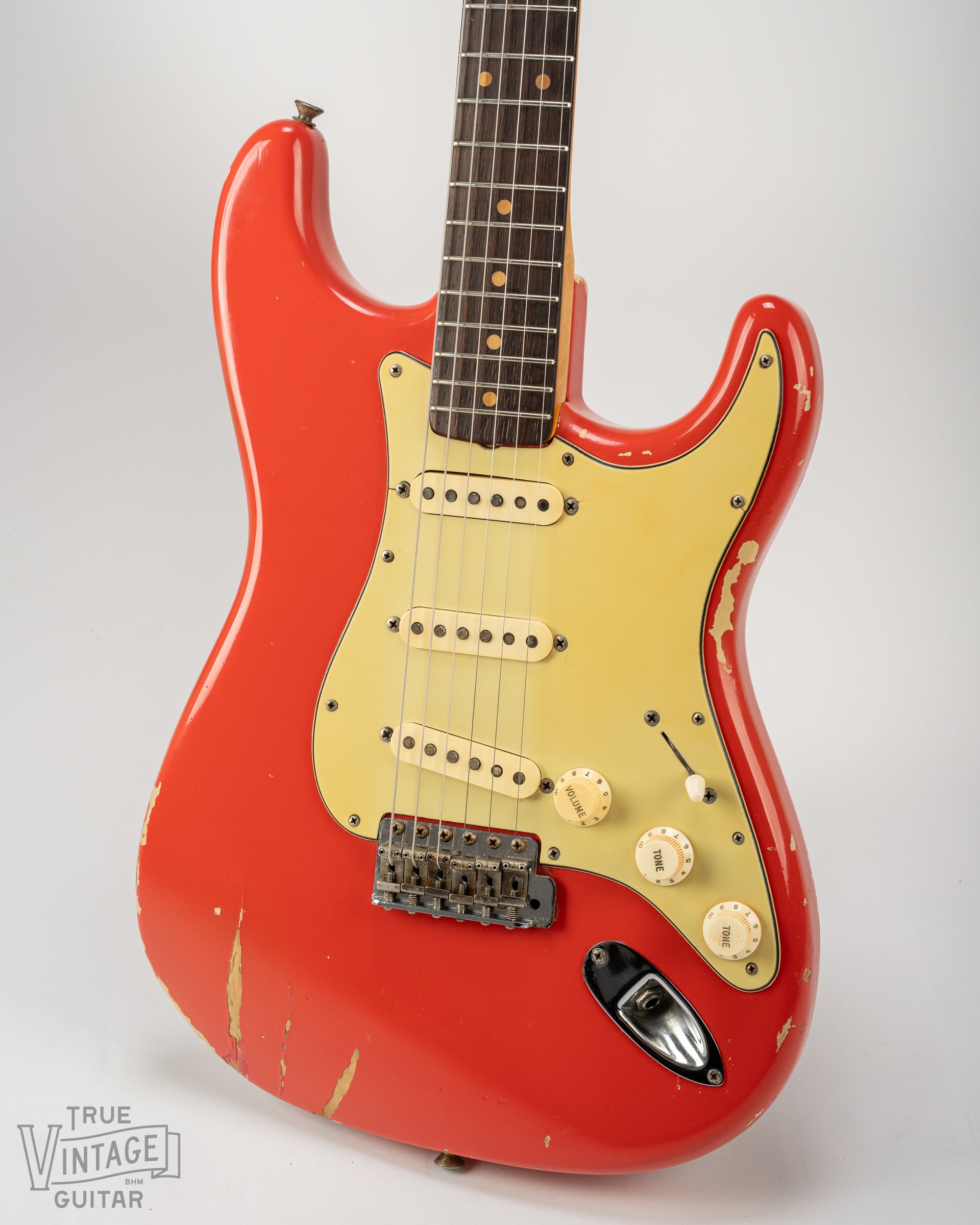1962 Fender Stratocaster Fiesta Red – True Vintage Guitar