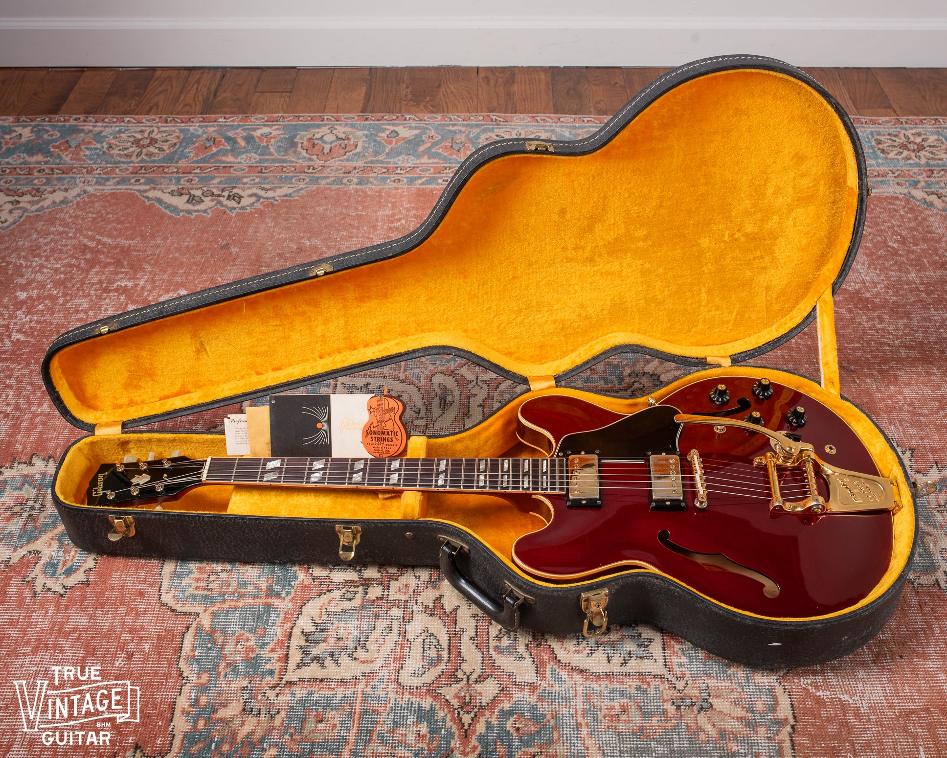 Gibson Guitars – True Vintage Guitar