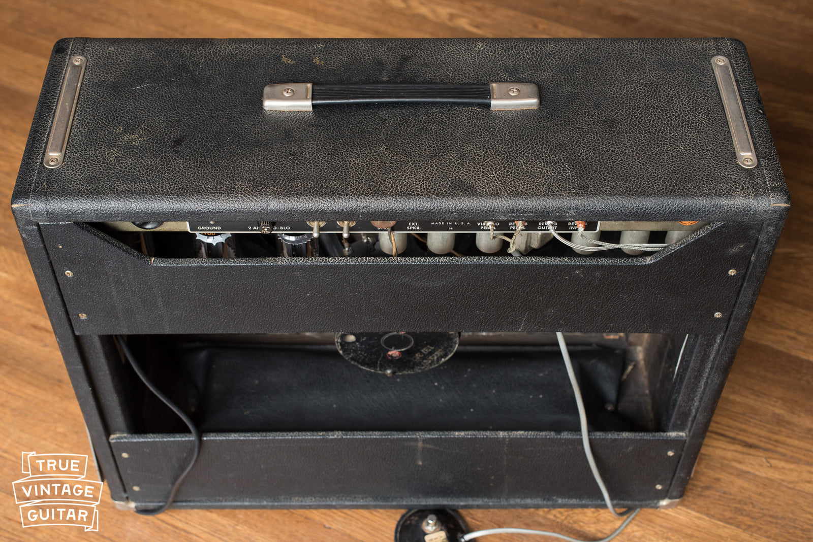 1964 Fender Vibroverb vintage guitar amplifier – True Vintage Guitar