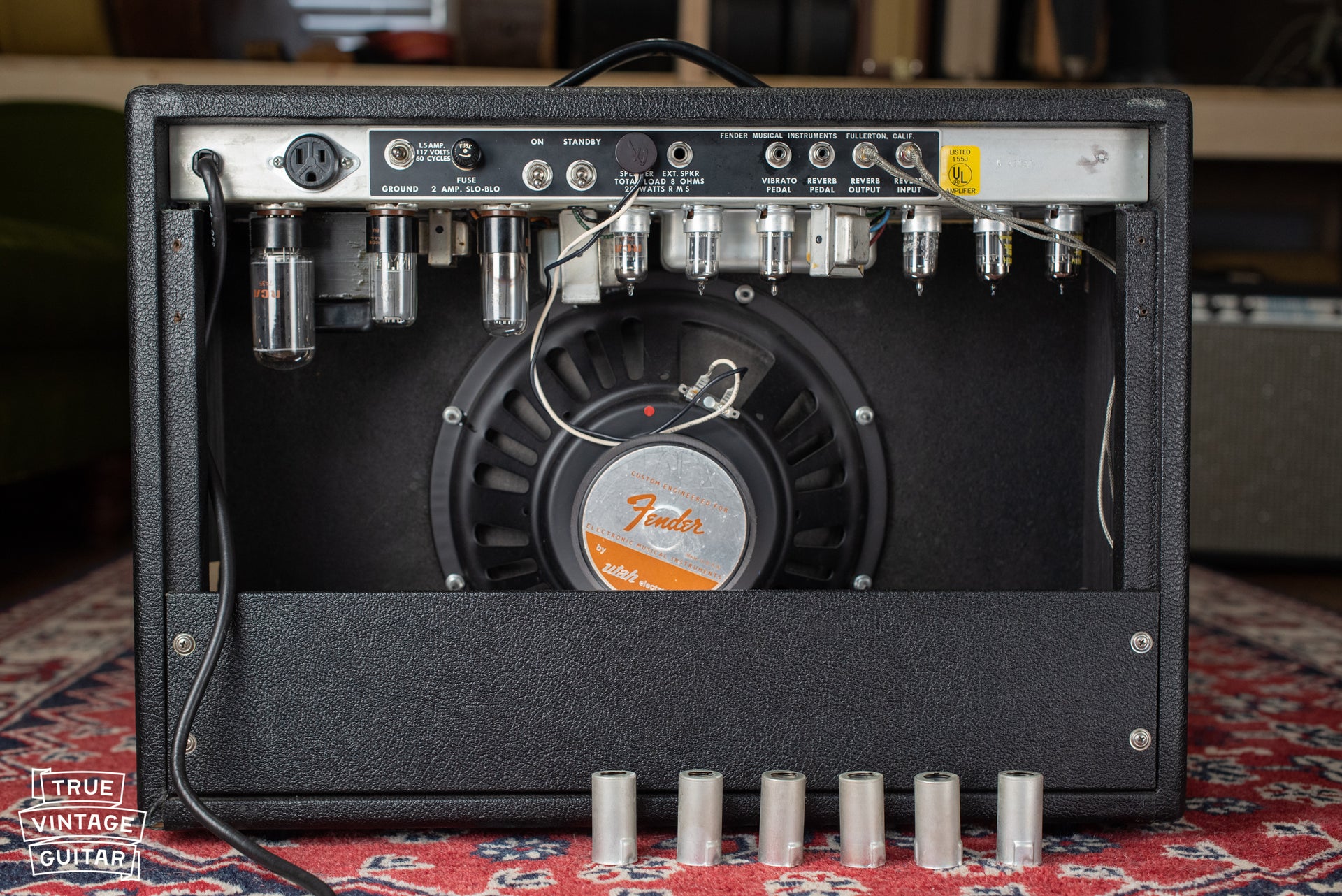 1975 Fender Deluxe Reverb Amp – True Vintage Guitar