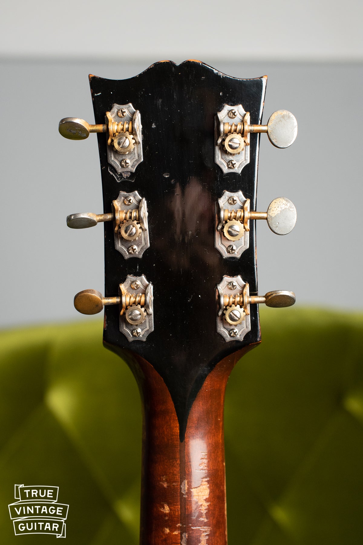 Vintage 1941 Gibson Super Jumbo 100 acoustic guitar – True Vintage Guitar