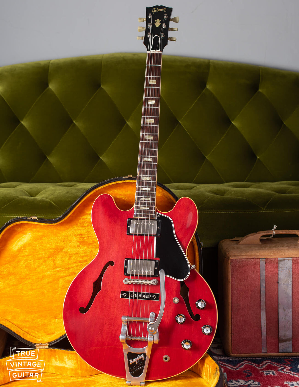 Gibson ES-335 TDC 1963 Red Bigsby – True Vintage Guitar